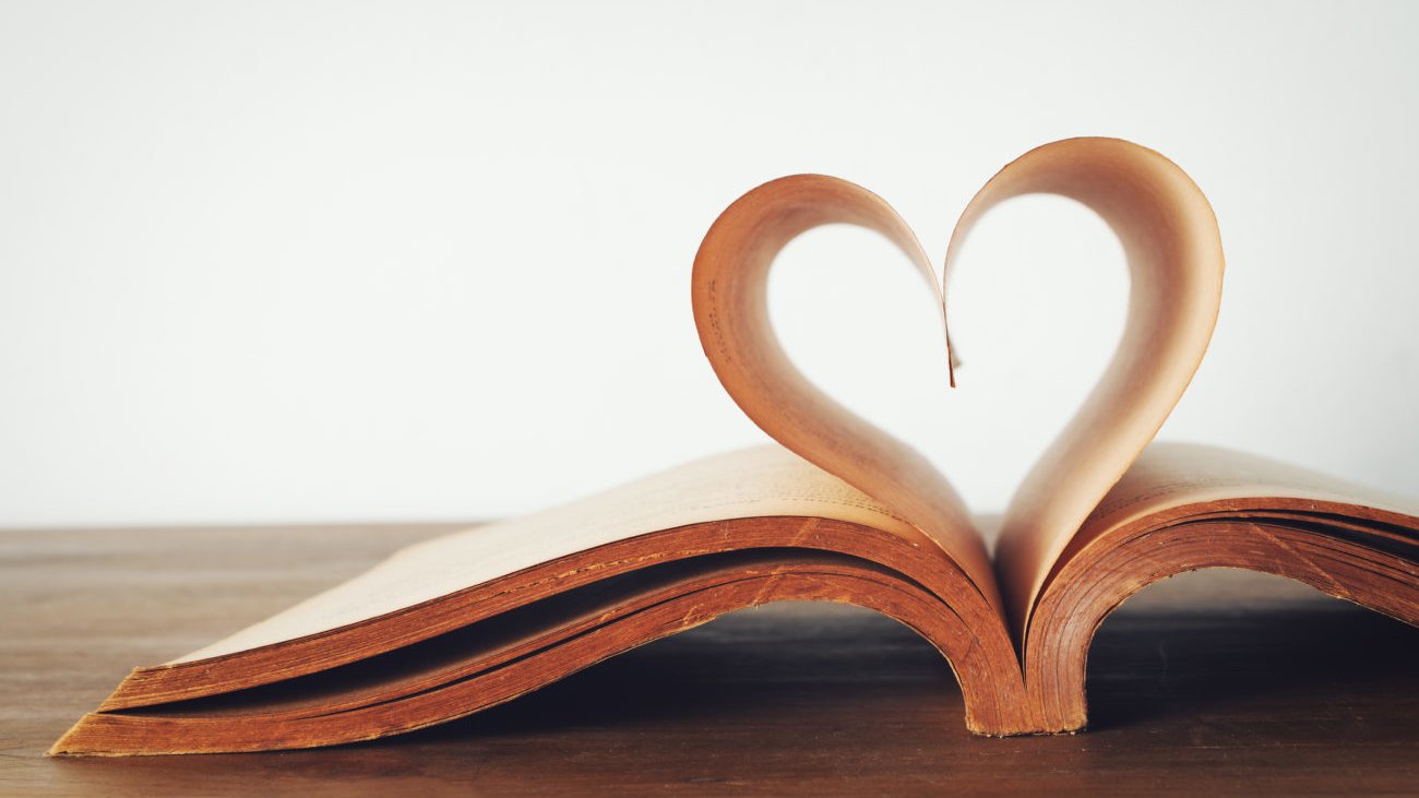 Liebesgedichte für ihn: Die 8 schönsten Lyrik-Werke
