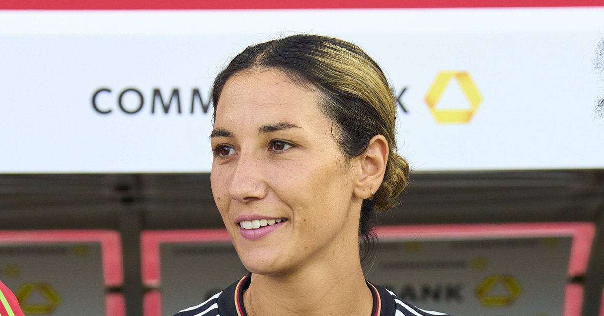Sara Doorsoun: Sie ist die Freundin der Profi-Fußballerin