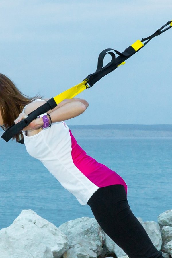 TRX-Übungen: Infos zum Schlingentraining | desired.de