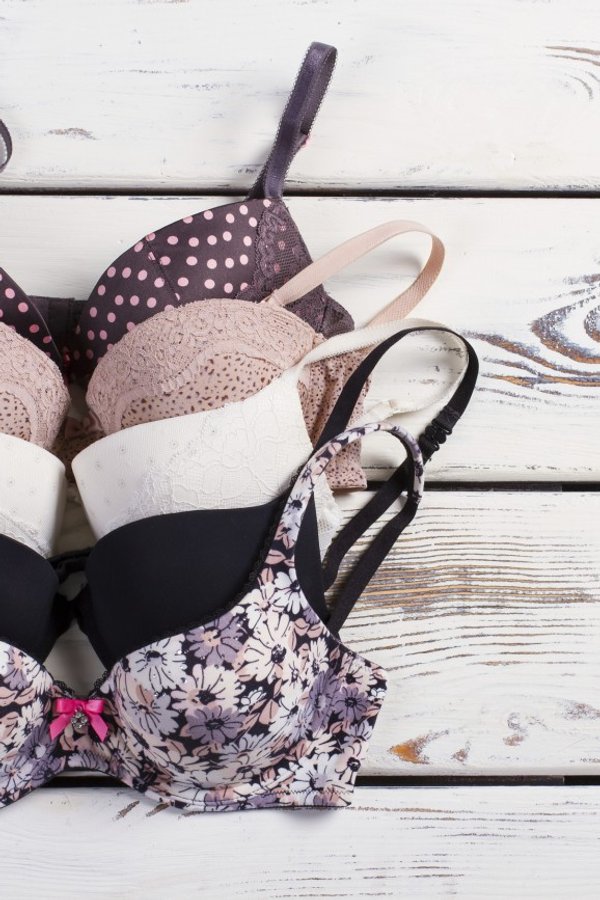 BH waschen: 5 Tipps, wie es schonend geht | desired.de