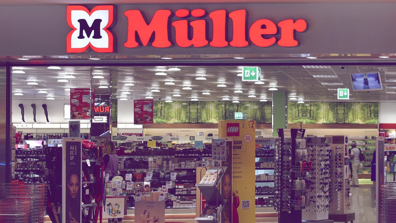 Rückruf bei Müller: Drogerie warnt vor Schimmelbefall!