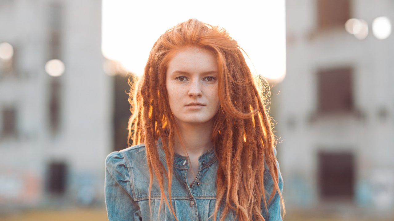 Fake-Dreadlocks selber machen: Anleitung