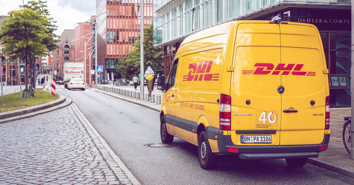 DHL erhöht die Preise: So viel mehr musst du jetzt zahlen!