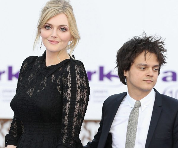 Benimmregeln: Diese Knigge-Regeln solltest du unbedingt kennen!