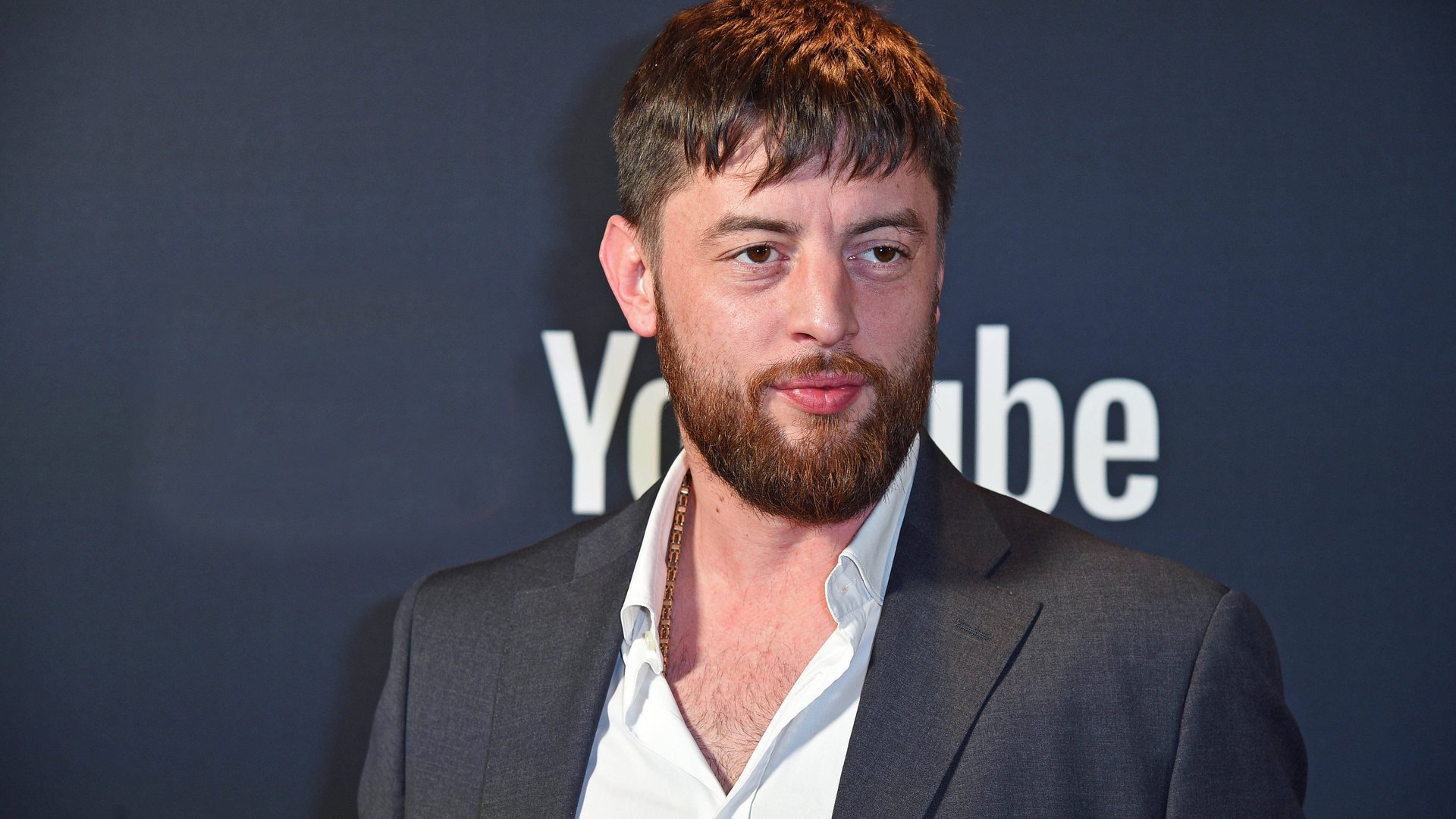 Bausas Freundin: Wer ist die Frau an der Seite des Rappers?