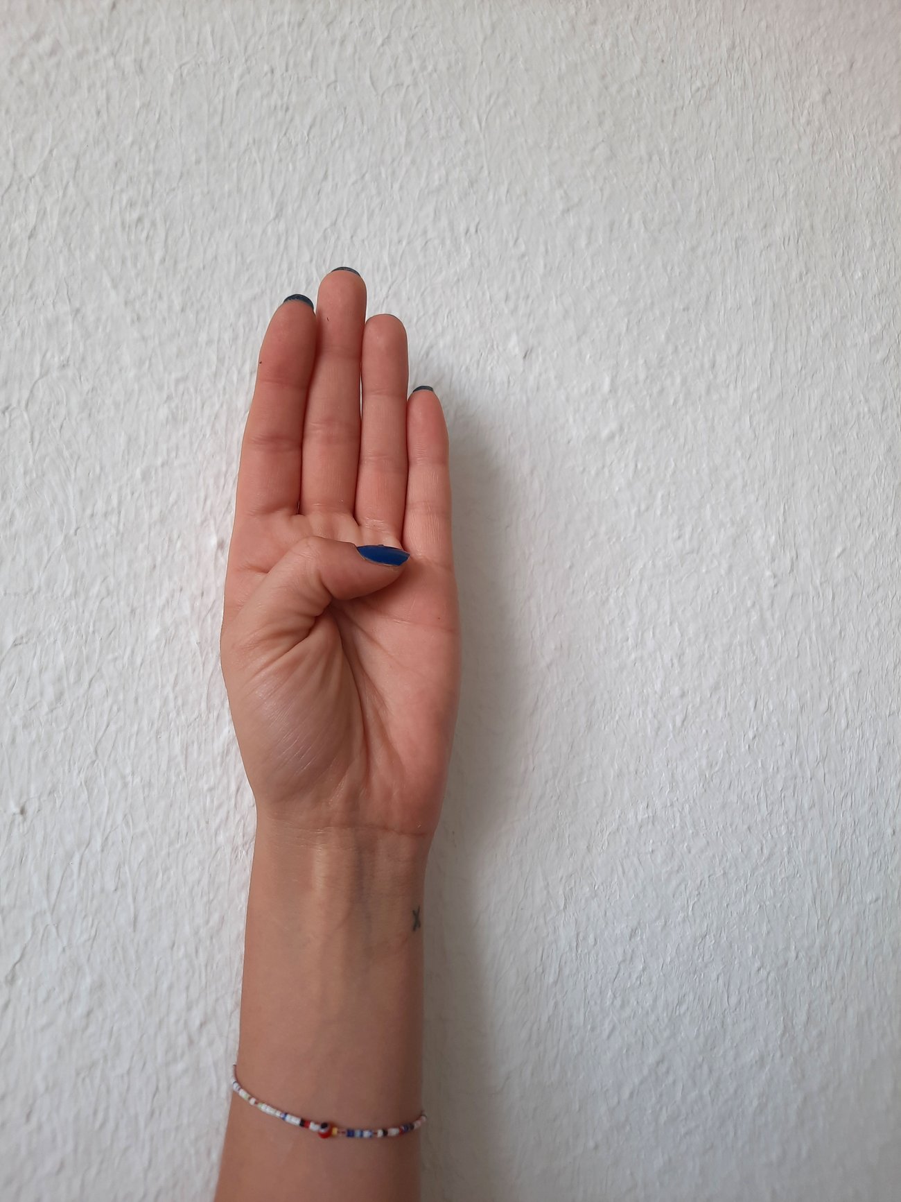 Handzeichen für Hilfe: Das „Signal for help“ musst du kennen