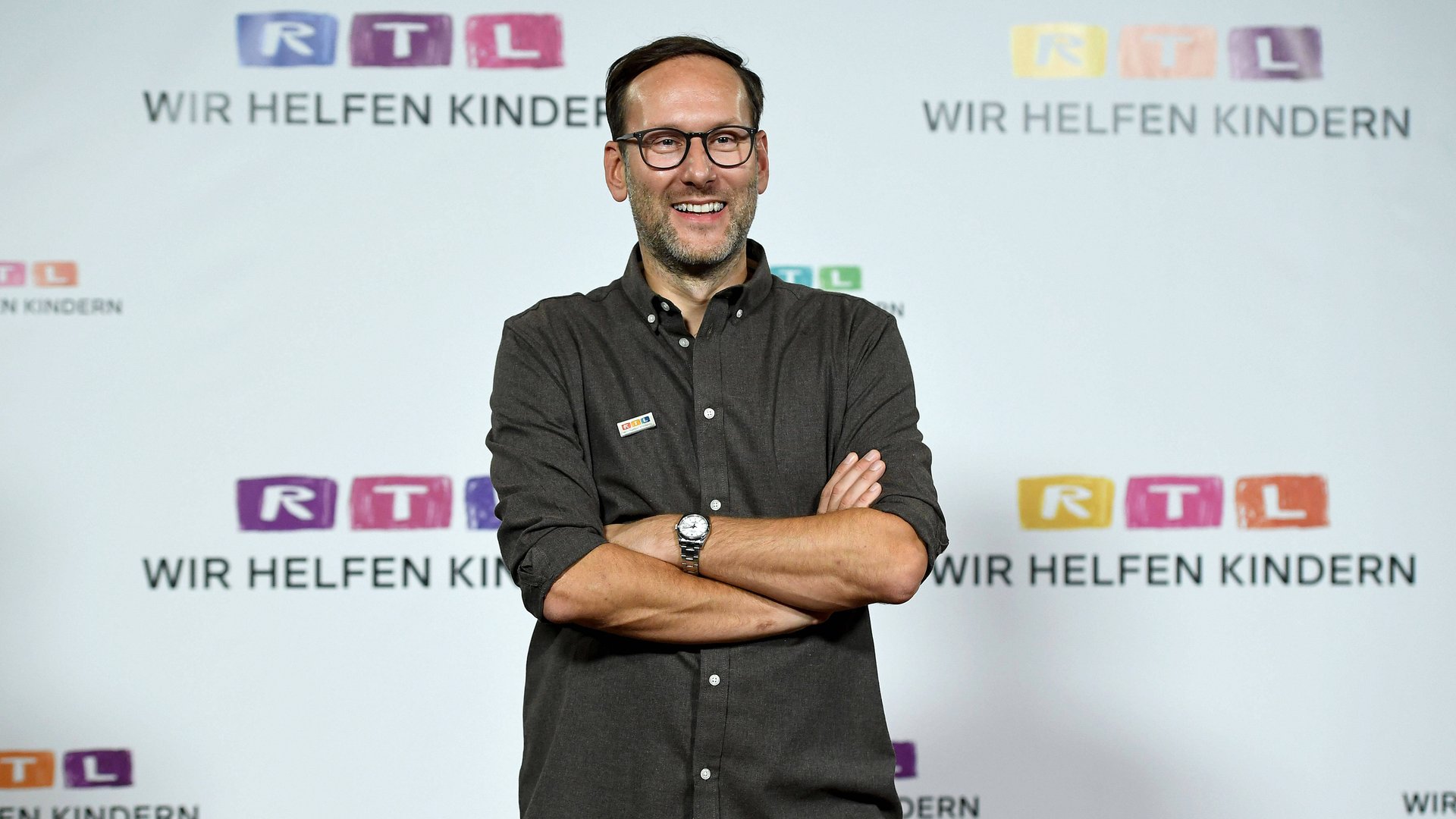 Simon Beeck: Hat der Moderator eine Frau?