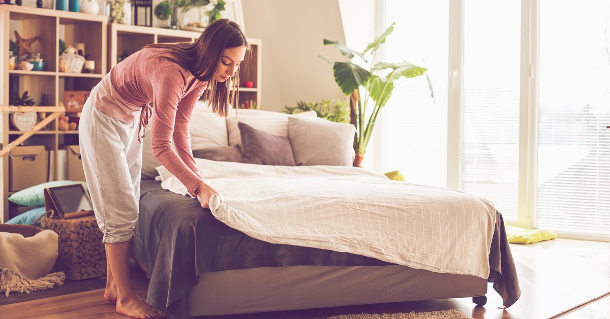 Bett beziehen: Diese schnelle Variante solltest du kennen!