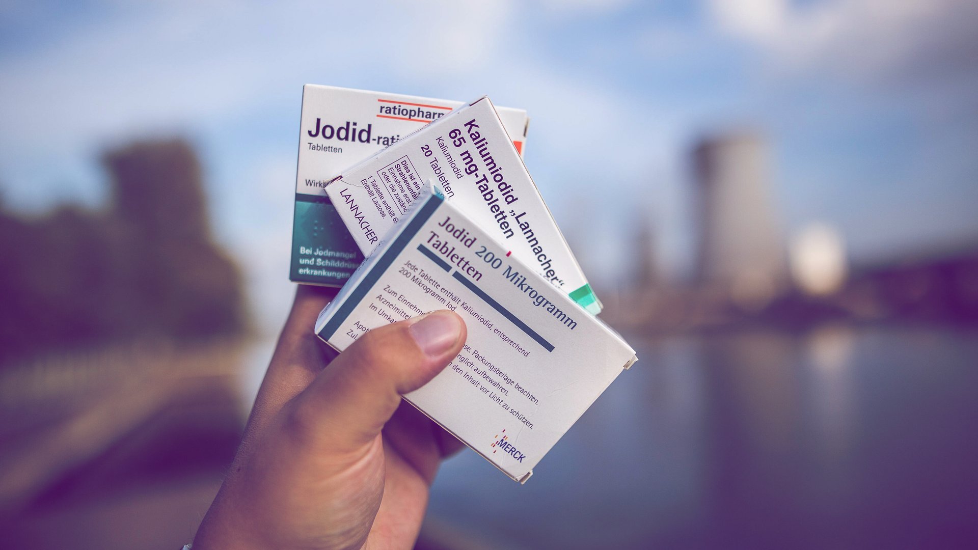 Immer mehr Menschen decken sich jetzt mit Jod-Tabletten ein