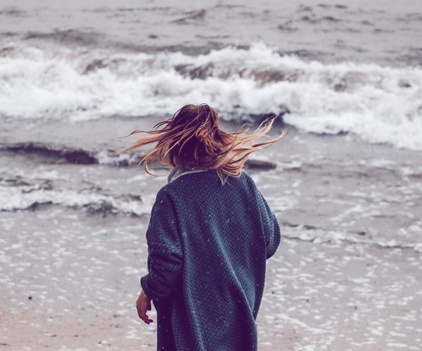 Venushügel-Tattoos: 7 aufregende Beispiele für die intime Tätowierung