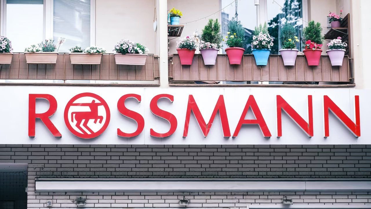 Jetzt bei Rossmann: Dieser 3 Euro Reinigungsschaum fürs Gesicht ist ein ...