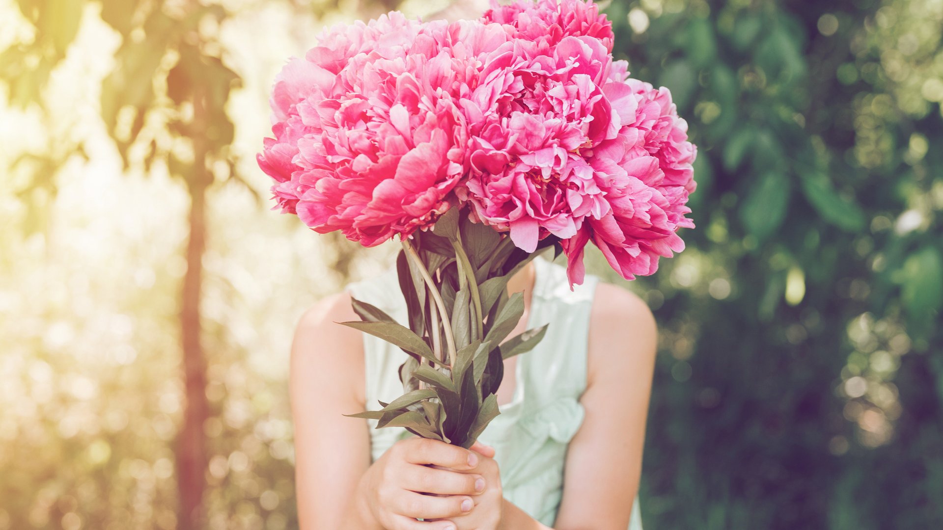 Pfingsten: Die bekanntesten Symbole und Bräuche für den Feiertag