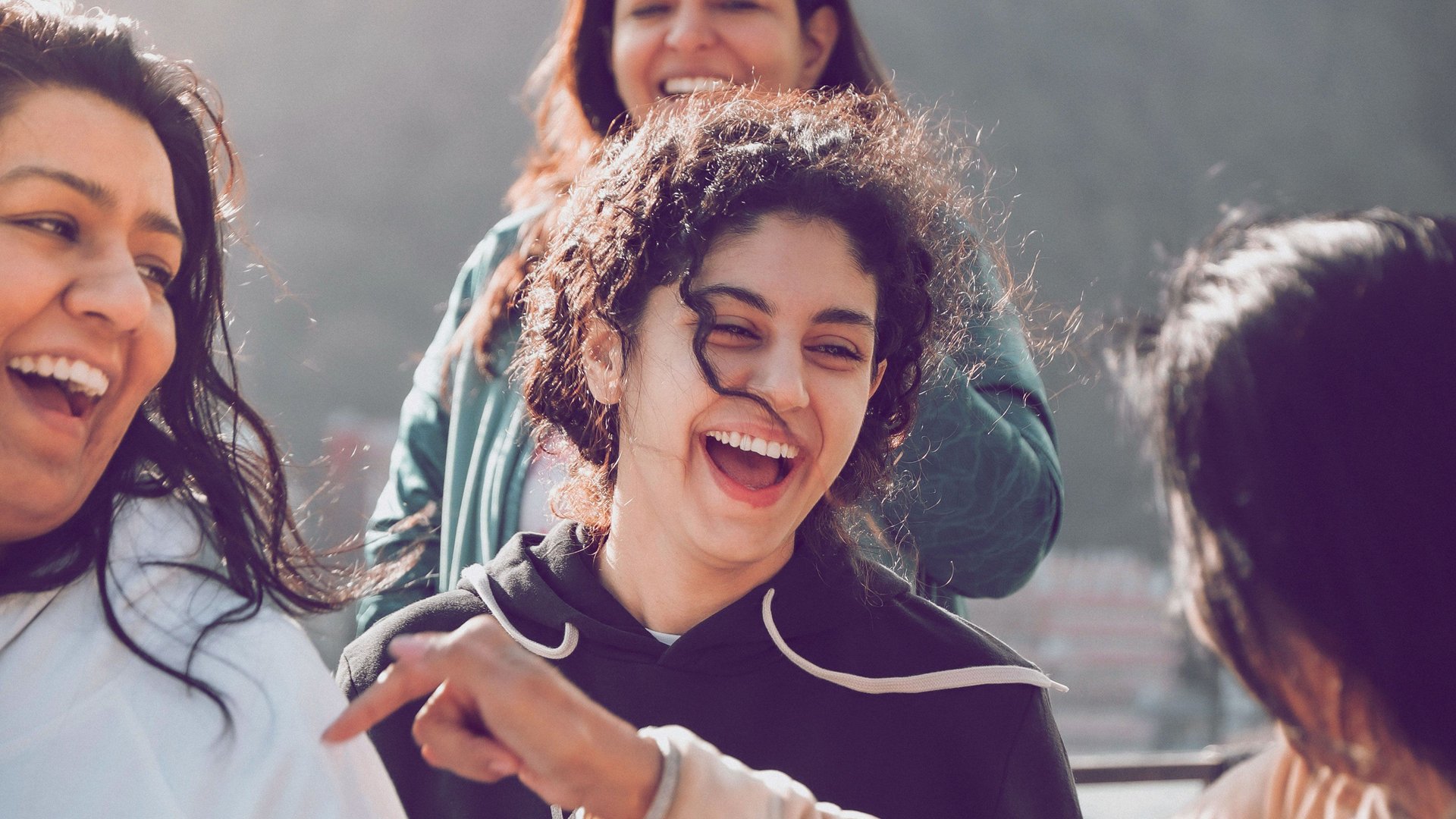 7 Dinge, die charismatische Menschen anders machen – und wie sie damit ...
