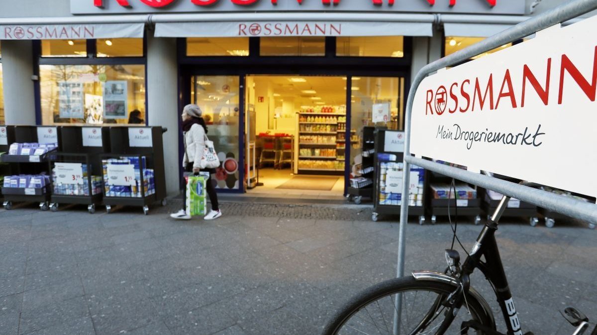Zauberhaftes Wohlgefühl: Erlebe die Magie des Holz-Massagerollers von ...