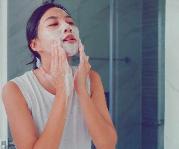 Eskimo-Piercing: Alle Infos zum Vertical Labret!