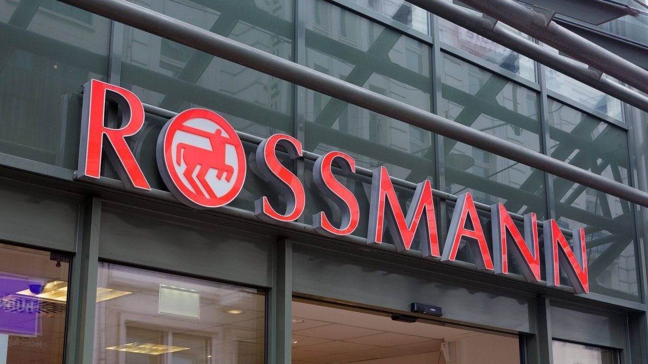 Jetzt bei Rossmann: Das orientalische Parfum-Deodorant, das nach ...