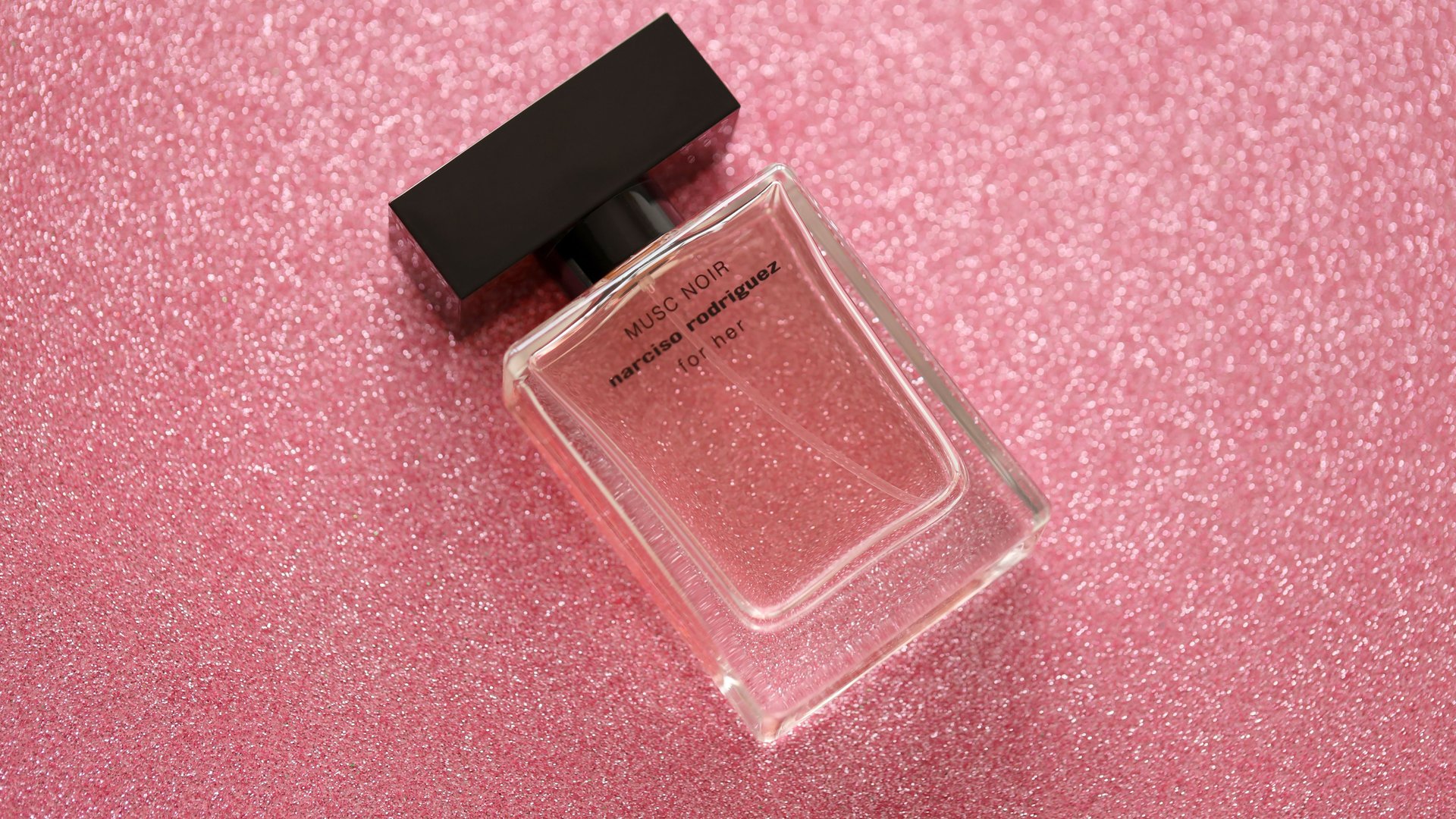 Komplimente garantiert: Das perfekte Moschus-Parfum für alle, die den ...