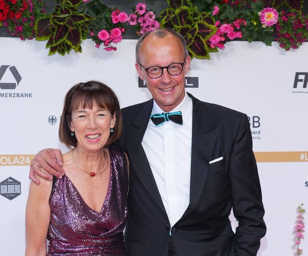 Annegret Schenkel: Wer ist der Mann der Quiz-Jägerin?