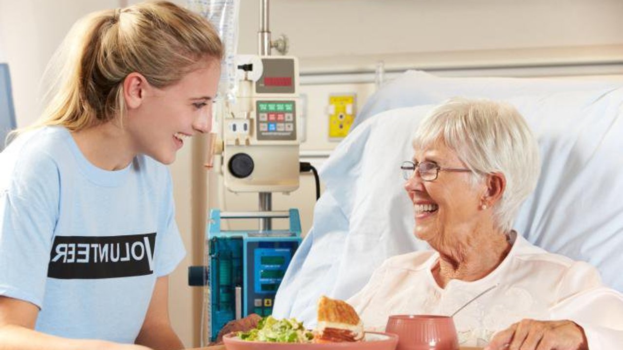 Freiwilliges Soziales Jahr: Wertvolle berufliche Erfahrungen sammeln