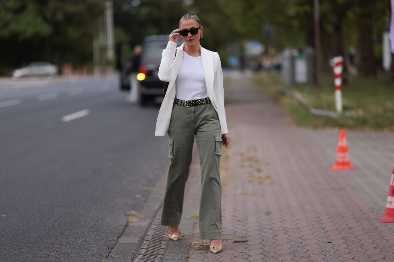 Hosentrends 2024: Mach dich auf diese 5 Styles gefasst!