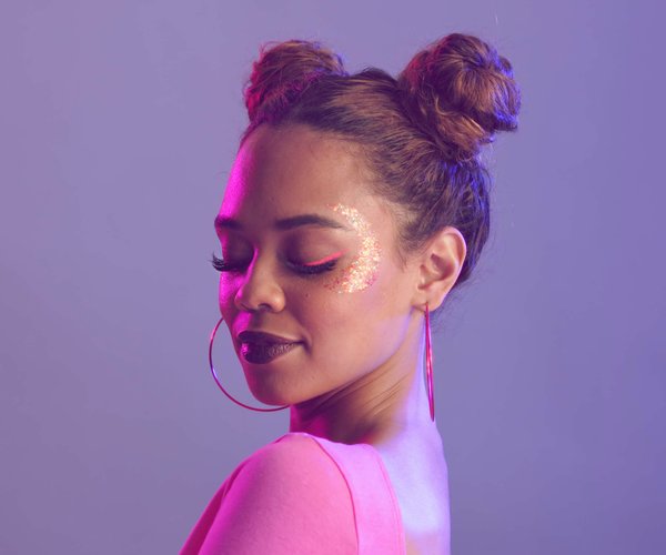 Venushügel-Tattoos: 7 aufregende Beispiele für die intime Tätowierung